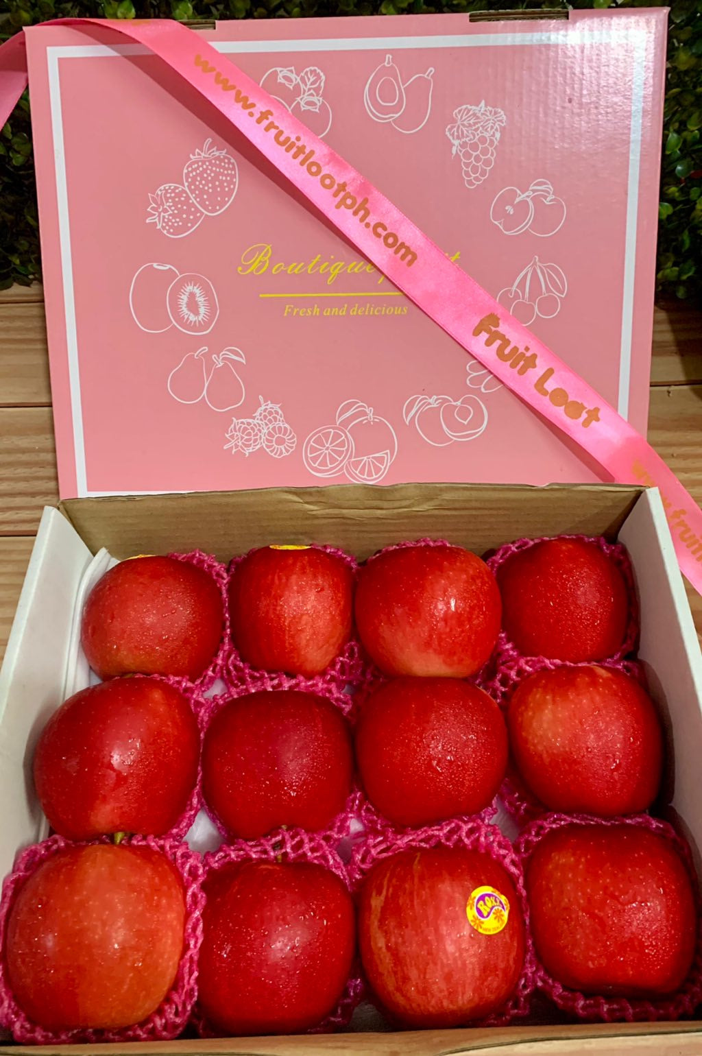 Apple Gift Box – Fruit Loot Ph